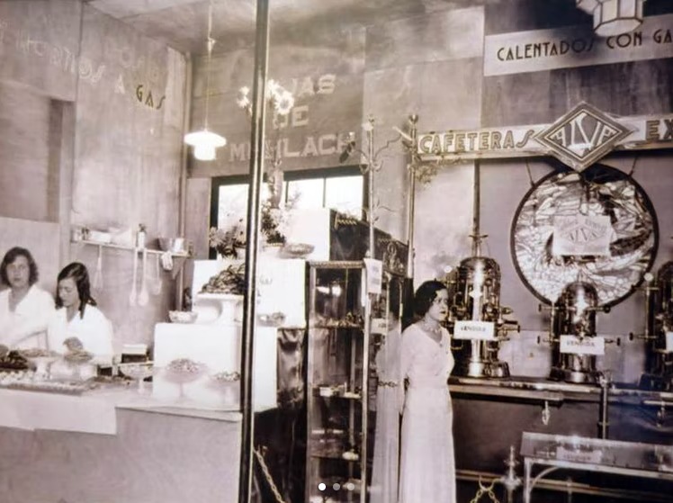 Muhlach Ensaymada Yema (Egg Yolk) Flavor 12ct, Frozen - Weee!